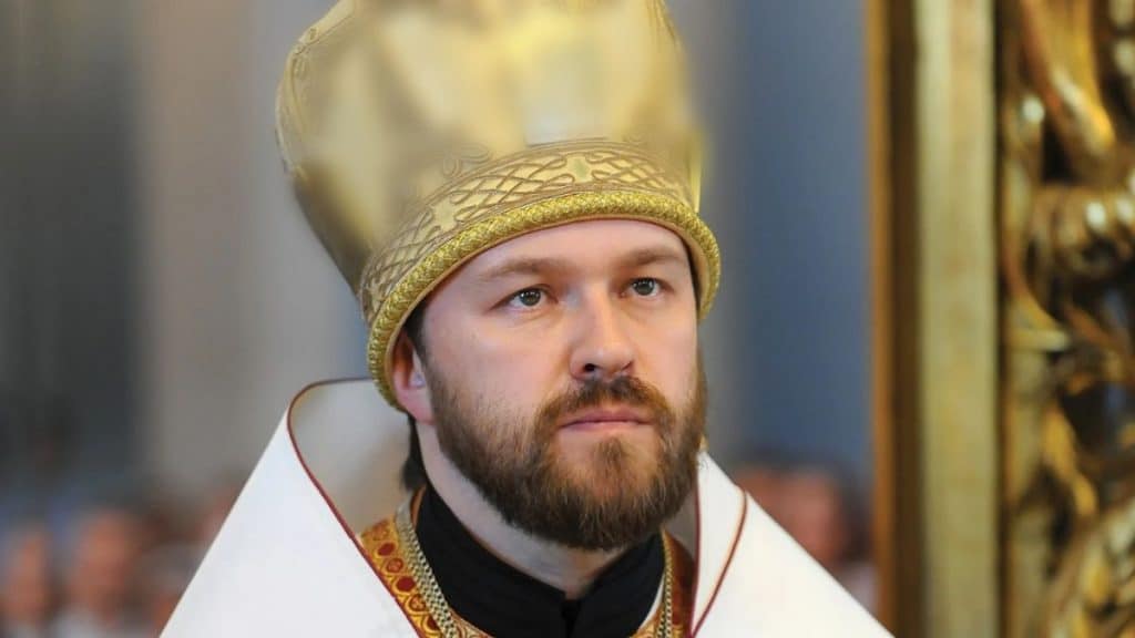 Le célèbre prêtre orthodoxe Hilarion Heagy embrasse l'Islam | alNas.fr