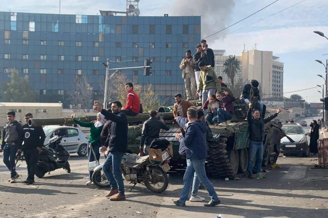Le régime syrien du Baas, en place depuis 61 ans, s'effondre | alNas.fr